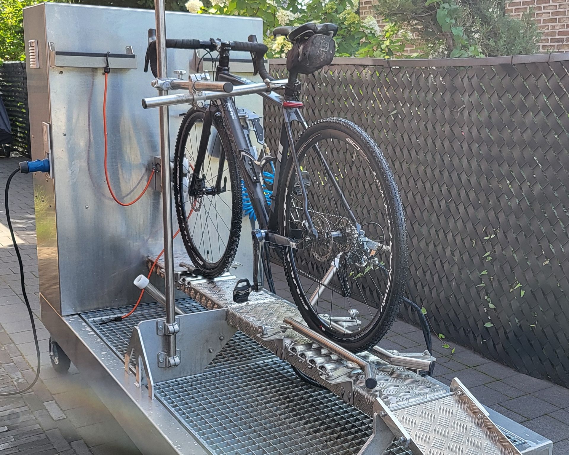 BikesNBubbles-bike-wash | VeloWash - Fietswasstraten - Carwash voor fietsen